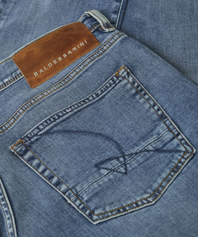 Baldessarini Blue Tapered Fit Jayden Jeans