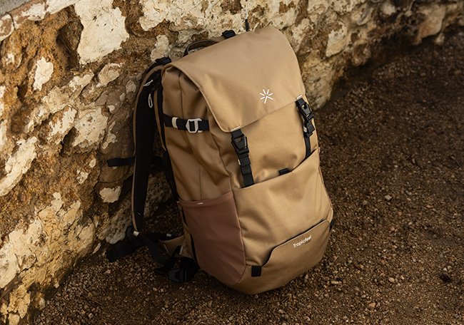 Bize Clothing | Experimental Fashion for Women